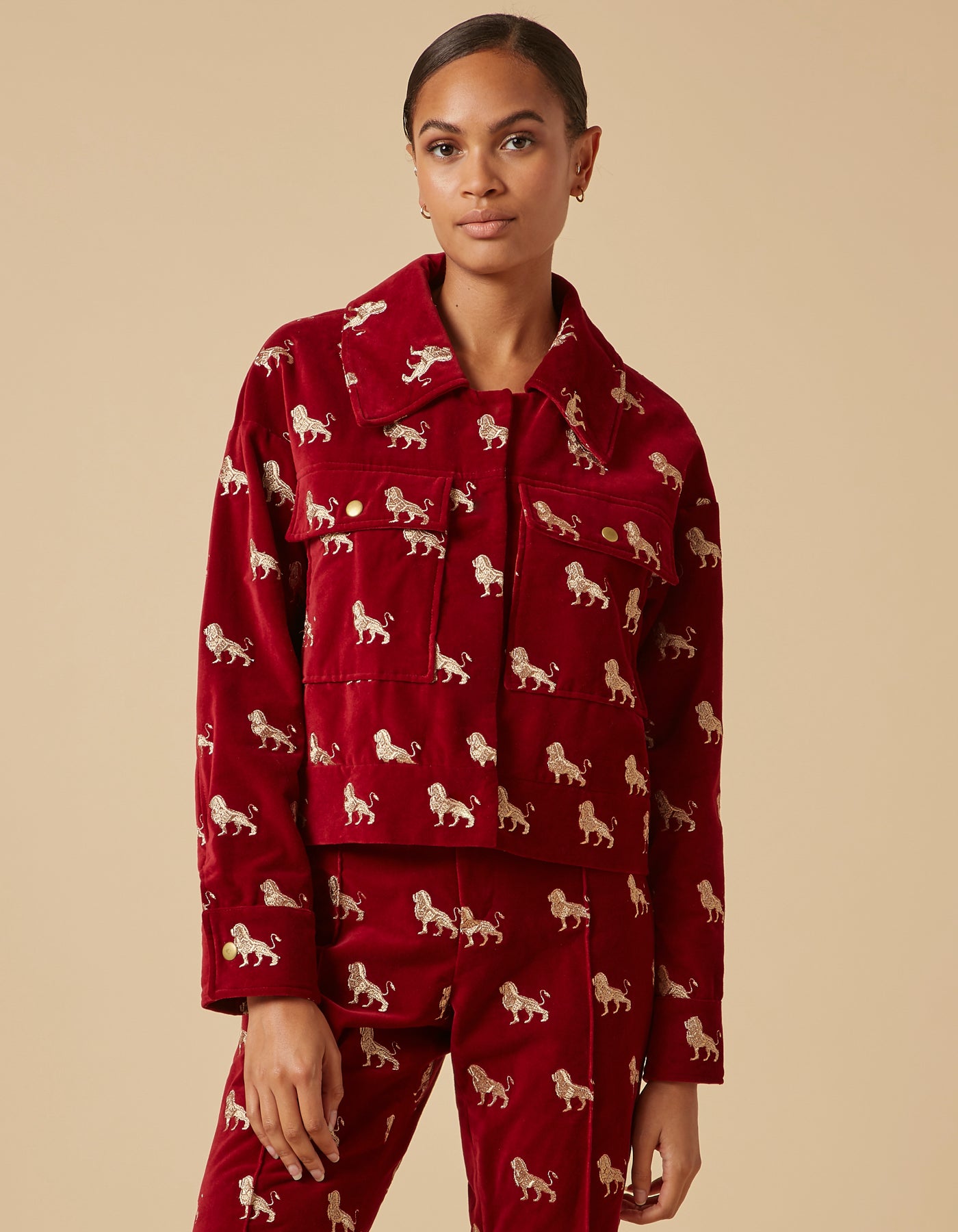 Lisou | Dylan Gold Lion Cropped Velvet Jacket